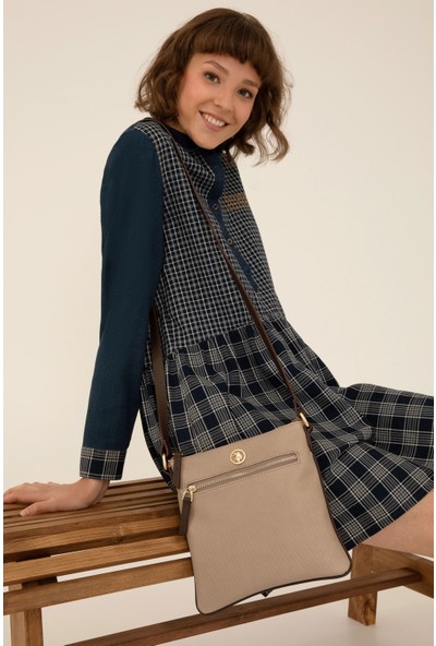 U.S. Polo Assn. Sarı Postacı Çantası 50250488-VR096