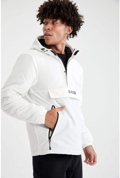 DeFacto Slim Fit Kapüşonlu Baskılı Kanguru Cepli Mont U9816AZ21WN