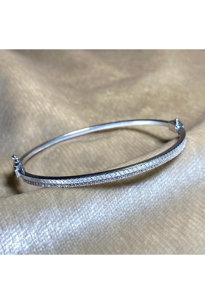Hür Gold 14 Ayar Taşlı Cartier Beyaz Bileklik Kelepçe Hür Gold 14 Ayar Taşlı Cartier Beyaz Bileklik Kelepçe