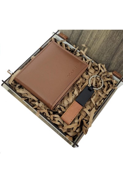 Tuğra Ticaret Kutulu Taba Cüzdan ve Taba Deri Anahtarlık Seti Tuğra Ticaret Kutulu Taba Cüzdan ve Taba Deri Anahtarlık Seti