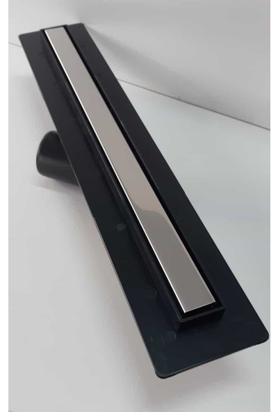 Mesa Teknik Ince Duş Kanalı Dönerli̇ ve Etekli̇ 40 cm ( Krom ) Mesa Teknik Ince Duş Kanalı Dönerli̇ ve Etekli̇ 40 cm ( Krom )