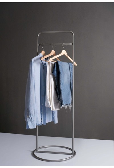 Fec Reklam Oba Metal Konfeksiyon Askılığı Gri Renk Askılık Elbise Askılığı Ayaklı Askılık Kıyafet Askılığı Fec Reklam Oba Metal Konfeksiyon Askılığı Gri Renk Askılık Elbise Askılığı Ayaklı Askılık Kıyafet Askılığı