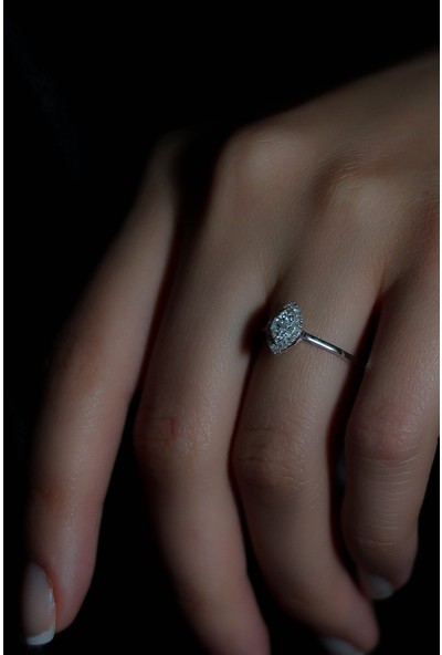 Parle Jewellery Pırlantalı Gabriel Baget Kadın Yüzük