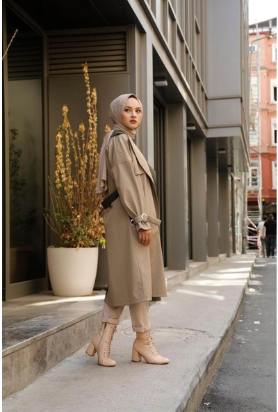 Moda Periy Su Geçirmez Garnili Çift Renkli Trençkot 10016 Siyah Moda Periy Su Geçirmez Garnili Çift Renkli Trençkot 10016 Siyah