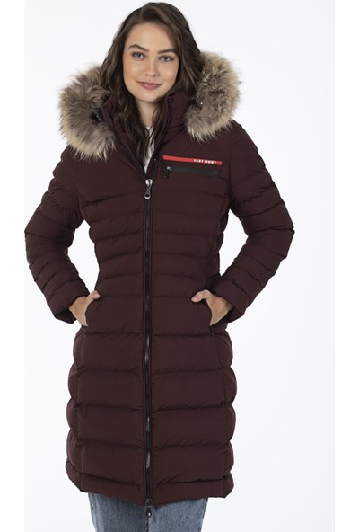1001 Mont Kadın Bordo Uzun Çıkarılabilir Kürk Kapüşonlu Dolgulu Ön Cepli Su Itici Şişme Mont 8541 1001 Mont Kadın Bordo Uzun Çıkarılabilir Kürk Kapüşonlu Dolgulu Ön Cepli Su Itici Şişme Mont 8541