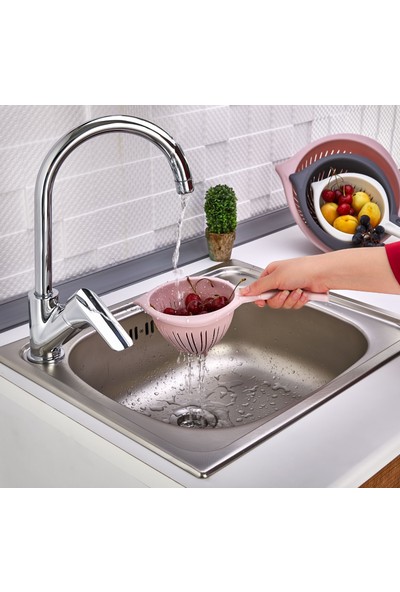 Sev Plastik Saplı Süzgeç Küçük