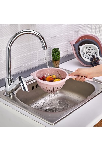 Sev Plastik Saplı Süzgeç Orta