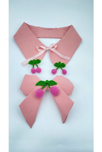 White Alamode Kiraz Motifli Pembe Keten Yakalık Toka Seti