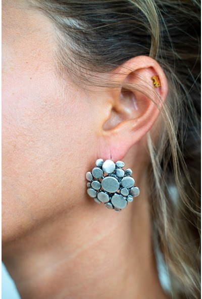 Kutcha Accessories Kadın Gümüş Kaplama Küpe