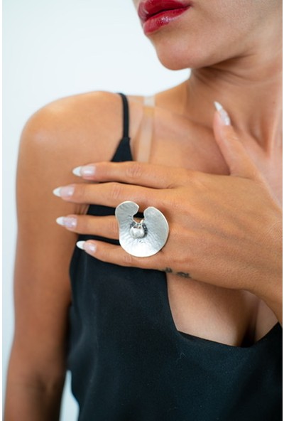 Kutcha Accessories Kadın Gümüş Kaplama Tasarım Yüzük