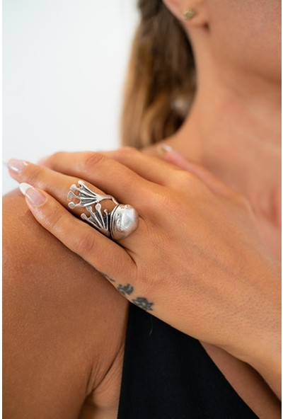 Kutcha Accessories Kadın Gümüş Kaplama Kurbağa Figürü Yüzük