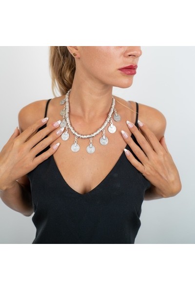 Kutcha Accessories Kadın Gümüş Kaplama Otantik Kolye