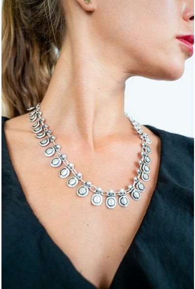 Kutcha Accessories Kadın Gümüş Kaplama Otantik Kolye