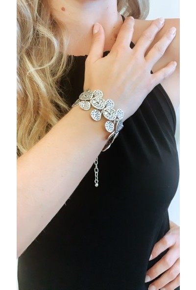 Kutcha Accessories Kadın Gümüş Kaplama Tasarım Bileklik