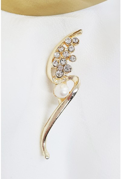 More & Else Kadın Altın Kaplama Incili Zirkon Taşlı Iğneli Broş More & Else Kadın Altın Kaplama Incili Zirkon Taşlı Iğneli Broş