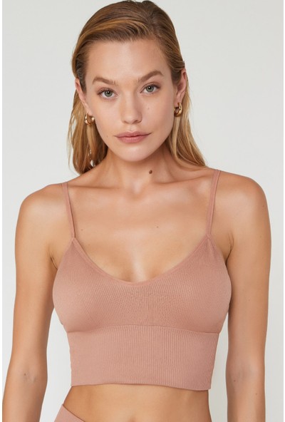 Cansoy Ip Askılı Uzun Pembe Seamless Bustiyer Cansoy Ip Askılı Uzun Pembe Seamless Bustiyer