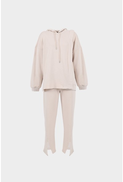 Açelya Okcu Oversize Kapüşonlu Paçası Yırtmaçlı Eşofman Takımı