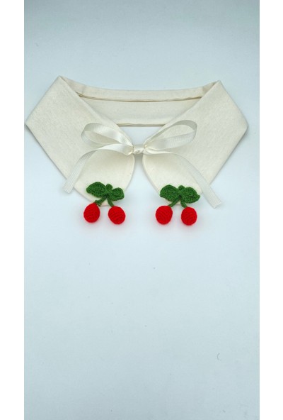 White Alamode Kiraz Motifli Krem Keten Yakalık White Alamode Kiraz Motifli Krem Keten Yakalık