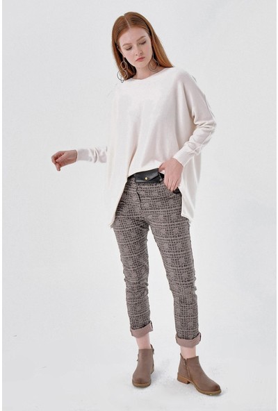 Pua Fashion Bej V Yaka Yanı Yırtmaçlı Triko Bluz