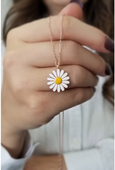 Parmas Design Kadın Papatya Tasarım Mineli Rose 925 Ayar Gümüş Kolye Parmas Design Kadın Papatya Tasarım Mineli Rose 925 Ayar Gümüş Kolye