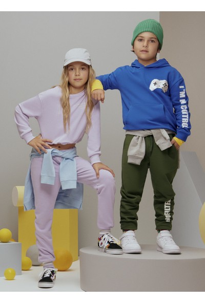 Limon Basic Girl 16 Lastikli Standart Kalıp Baskılı Lila Kız Çocuk Eşofman Altı Limon Basic Girl 16 Lastikli Standart Kalıp Baskılı Lila Kız Çocuk Eşofman Altı
