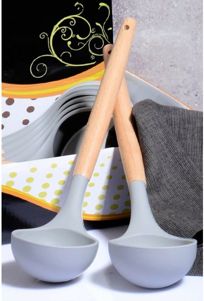 Çavdar Group Bambu Saplı Füme Silikon Kepçe Çavdar Group Bambu Saplı Füme Silikon Kepçe