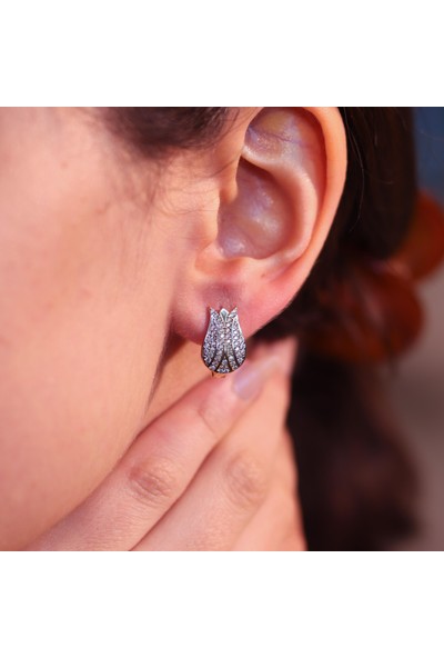 Değerli Kuyumculuk Lale Küpe