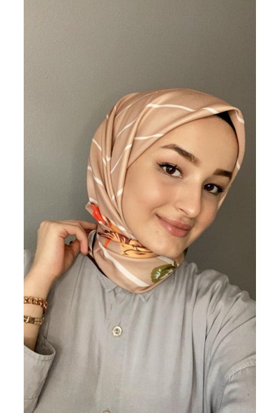 Vera Hijab Kadın Samyeli Twill Eşarp 90*90 cm Eşarp VR5151 Vera Hijab Kadın Samyeli Twill Eşarp 90*90 cm Eşarp VR5151