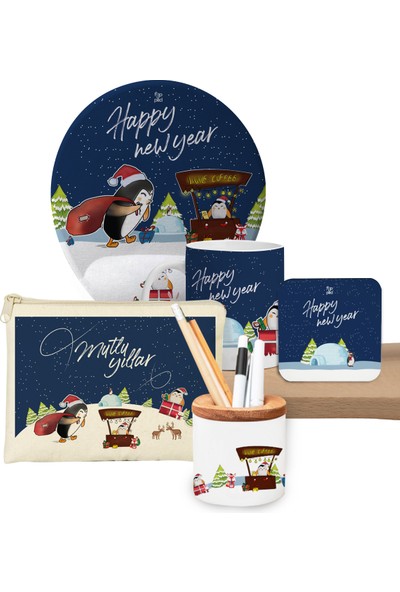 Flipped Yılbaşı Penguen Mavi Kupa, Mousepad, Altlık, Cüzdan ve Kalemlik Seti Flipped Yılbaşı Penguen Mavi Kupa, Mousepad, Altlık, Cüzdan ve Kalemlik Seti