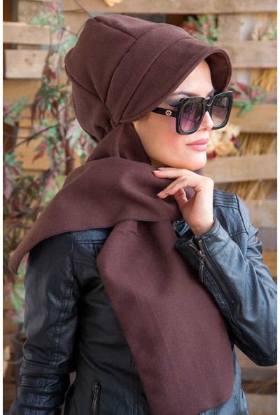 Aişe Tesettür Kahverengi Kaşe Atkılı Şapka