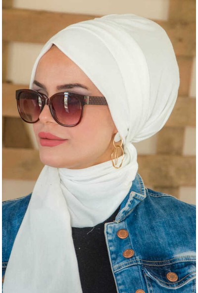Aişe Tesettür Beyaz Desensiz Atkılı Bone Aişe Tesettür Beyaz Desensiz Atkılı Bone
