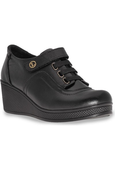 Çizgi 7673 Dolgu Topuk Deri Kadın Ayakkabı