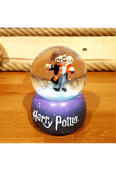 Moda Yedi Harry Potter Işıklı Kar Küresi 9x7 cm Moda Yedi Harry Potter Işıklı Kar Küresi 9x7 cm