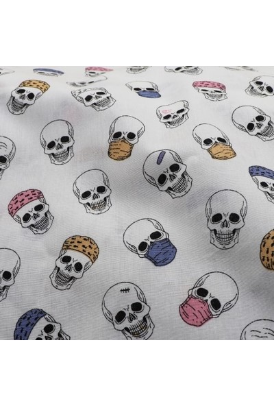 Bursa Kumaşçısı Kurukafa Desenli Poplin Kumaş