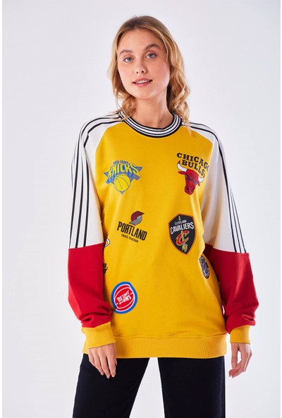 The Champ Unisex Sarı Basketbol Takım Logolu Oversize Sweatshirt The Champ Unisex Sarı Basketbol Takım Logolu Oversize Sweatshirt
