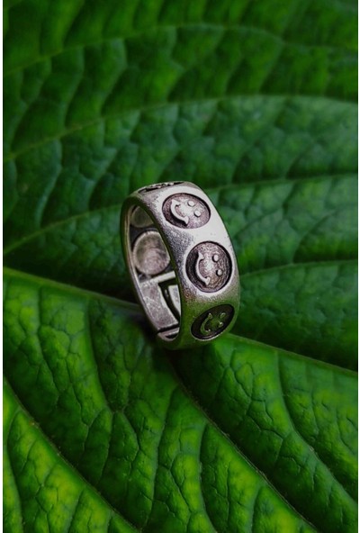 Therapy Aksesuar Gümüş Kaplama Gülen Yüz Desenli Ayarlanabilir Unisex Yüzük