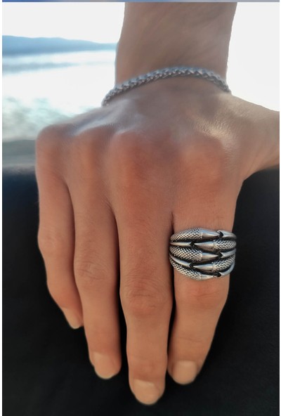 Therapy Aksesuar Pençe Figürlü Gümüş Renk Ayarlamalı Erkek Yüzük Therapy Aksesuar Pençe Figürlü Gümüş Renk Ayarlamalı Erkek Yüzük