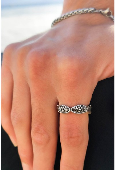 Therapy Aksesuar Antik Gümüş Kaplama Melek Kanadı Figürlü Yüzük Therapy Aksesuar Antik Gümüş Kaplama Melek Kanadı Figürlü Yüzük