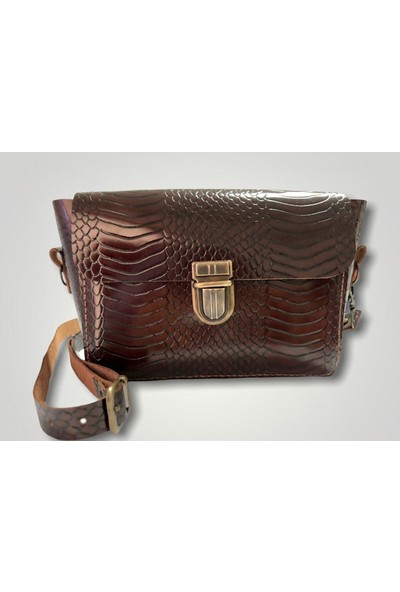 Hakiki Italyan Deri Üzerine Piton Baskı Kimberly Omuz Çantası Hakiki Italyan Deri Üzerine Piton Baskı Kimberly Omuz Çantası