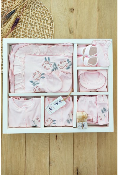 Sitilin Kız Bebek Pembe Lüks Işlemeli 10 Lu Hastane Çıkışı Zıbın Seti