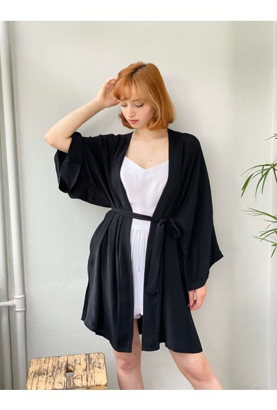 Retrobird Garnili Siyah Saten Kimono Kadın Siyah