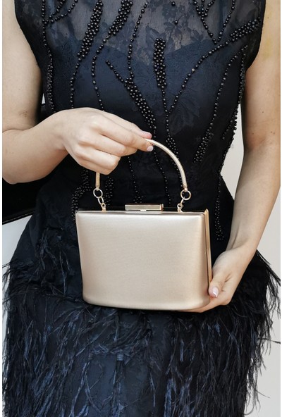 Nazart Kadın Kumaş Bronz Abiye Clutch Portföy Kadın Gece Çantası Nazart Kadın Kumaş Bronz Abiye Clutch Portföy Kadın Gece Çantası