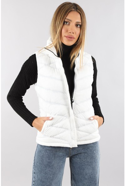 Arlin Kadın Şişme Dik Yaka Fermuarlı Cepli Beyaz Yelek