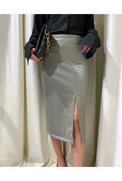 Dilaragül Moda Yırtmaç Detaylı Deri Etek - Yeşil - S Dilaragül Moda Yırtmaç Detaylı Deri Etek - Yeşil - S