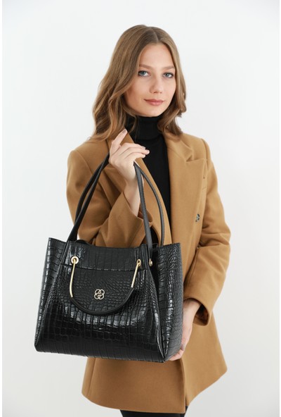 Madamra Siyah Kroko Kadın Fermuarlı Bölmeli El ve Omuz Çantası