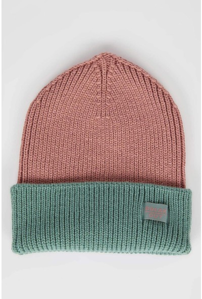 DeFacto Kadın Renk Geçişli Triko Bere W6281AZ21WN DeFacto Kadın Renk Geçişli Triko Bere W6281AZ21WN