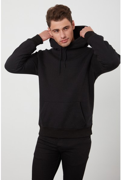 Tena Moda Erkek Siyah Kapşonlu Kanguru Cepli Şardonlu Basic Sweatshirt Tena Moda Erkek Siyah Kapşonlu Kanguru Cepli Şardonlu Basic Sweatshirt