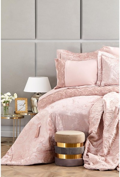 Karaca Home Valerıa Royal Rose Gold 13 Parça Çeyiz Seti Karaca Home Valerıa Royal Rose Gold 13 Parça Çeyiz Seti