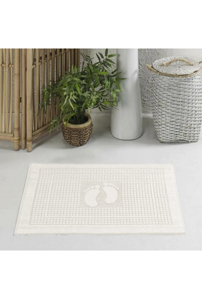 Regule Tekli Ayak Havlusu Paspas 50 x 70 cm Ayak Çizgili Beyaz Regule Tekli Ayak Havlusu Paspas 50 x 70 cm Ayak Çizgili Beyaz