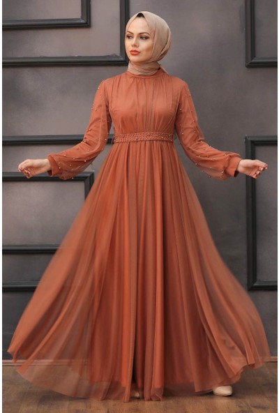 Neva Style Tesettürlü Abiye Elbise - Inci Detaylı Kiremit Tesettür Abiye Elbise 5514KRMT